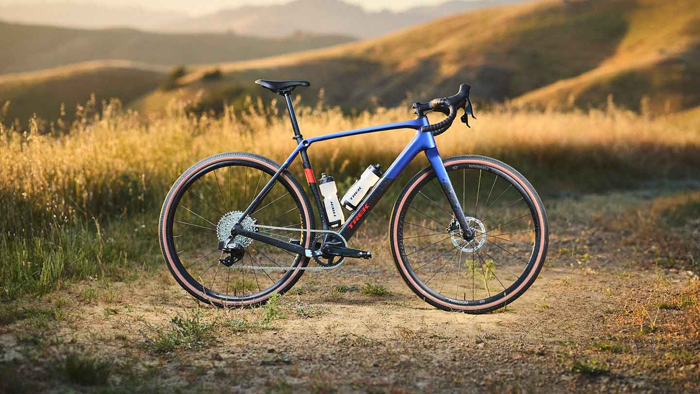 Checkpoint SL(チェックポイント SL)- Trekの万能カーボン Checkpoint SL(チェックポイント SL)- Trekの万能カーボン