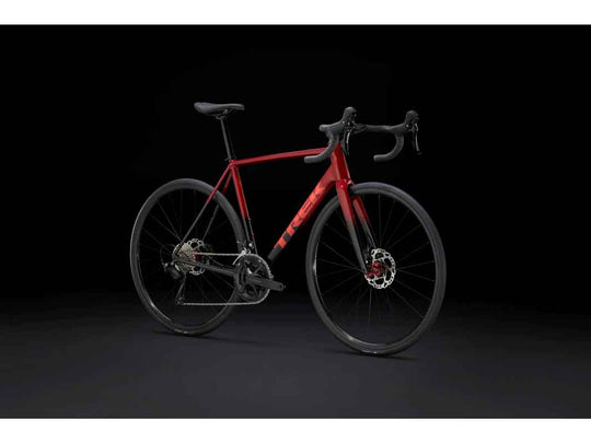 Trek Madone SL 5/SL 6/SL 7 Gen 8 比較！2026年モデルのカラー＆仕様の違いをチェック！